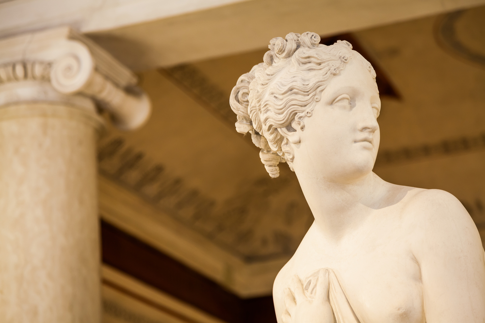 The Evolution of Beauty Standards Throughout The Years